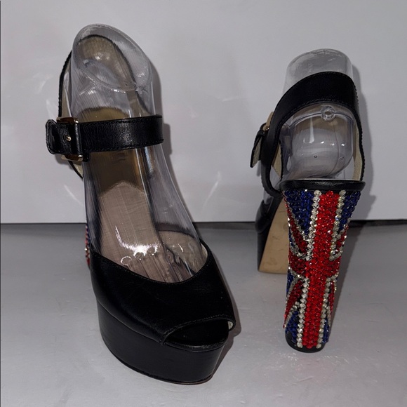 MICHAEL Michael Kors | Shoes | Rare Michael Michael Kors Black Platform ...